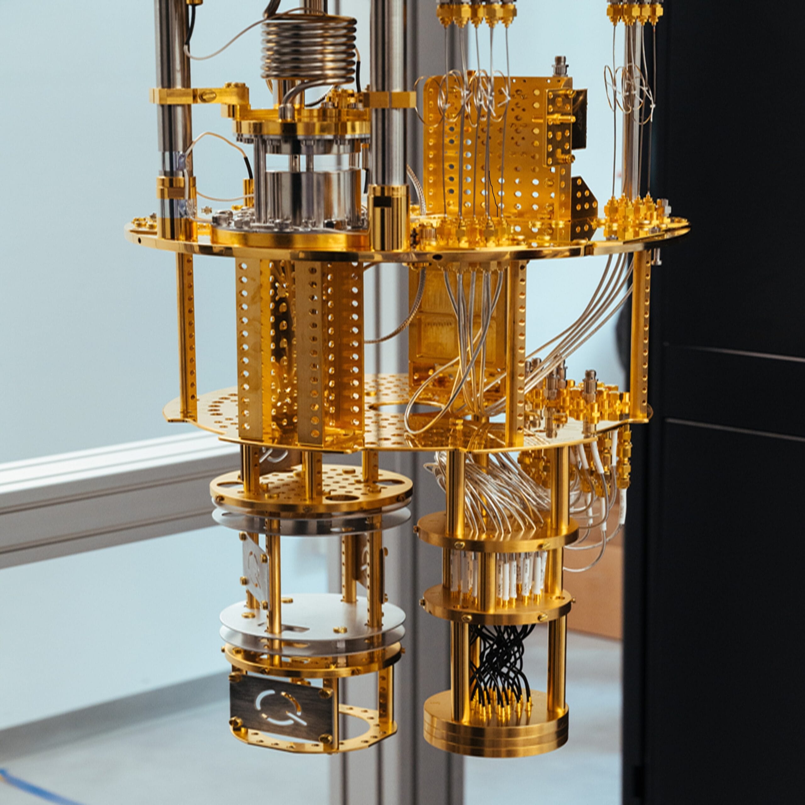 European Quantum Computing Race Accelerates With Rare Fiv ...